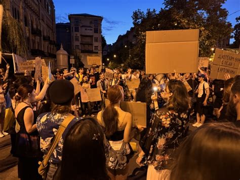 Пятий день українці вийшли на акції протесту проти скандального закону про НАБУ і САП