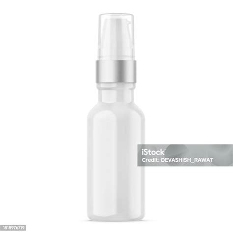 화장품 스프레이 용기 펌프 병 모형 팩 플라스틱 병 제품 패키지 얼굴 또는 헤어 미스트 에어로졸 템플릿 스킨 케어 젤 포장 샘플 욕실 위생 로션 3d 그림 0명에 대한 스톡