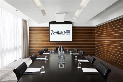 4⋆ Radisson Blu Royal Hotel Dublin ≡ Dublin Ireland ≡ Lowest Booking