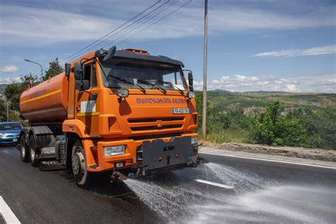 თბილისის ვაკის რაიონში წყნეთის გზატკეცილზე რესტორან „კაკლების“ მიმდებარედ ფერდის გამაგრების