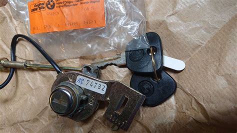Verschluss Mit Schlüssel Links Bmw Baureihe E24 Ab Bj 05 82 Neu Orig