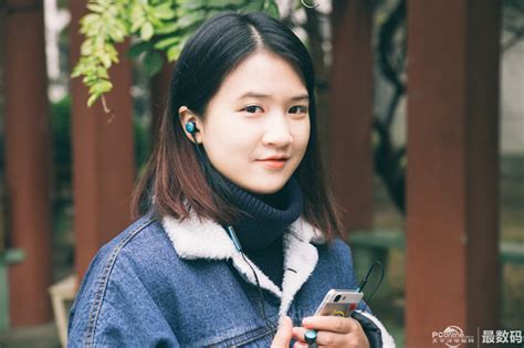 以前听过一首歌，很沙哑的英文歌，像个老男人，不知道是叫什么？