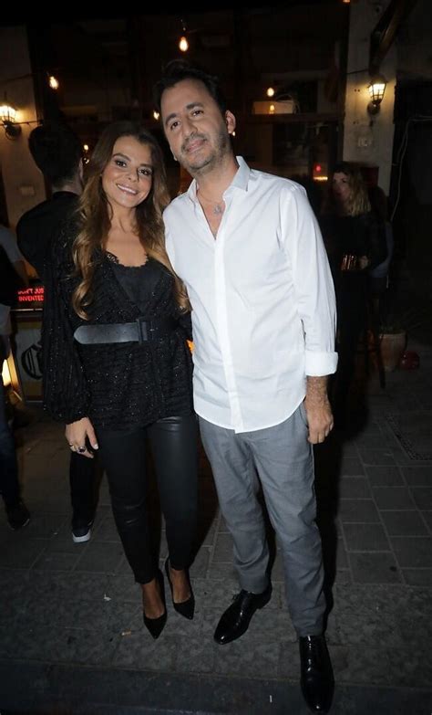 אקורד סיום כוכבי מחוברים סוגרים עונה