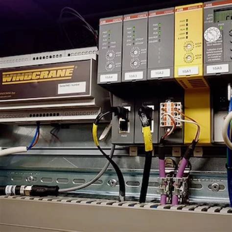 Windcrane Incrane Windcrane Maximise Crane Lifting