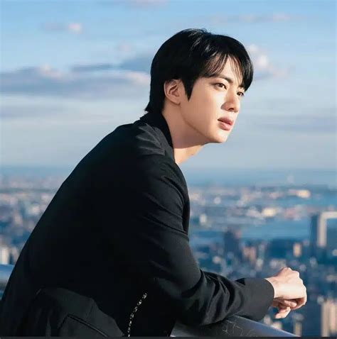 방탄소년단 진 2주 연속 미국 아마존 모든 장르 베스트셀러 1위 소식 팬플러스 커뮤니티