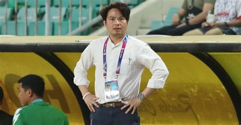 บอสแบต ปลุกเร้าสาวก นักรบรวงทอง ชมเกมนัดส่งท้ายรอบแบ่งโซน