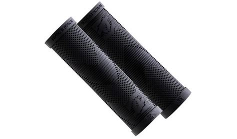 Ghim Trên Стоковое туристическое и спортивное снаряжение одежда и обувь лыжи и сноуборды