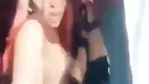 Super Dans Pe Manele Amateur Hd Porn Video B8 Xhamster