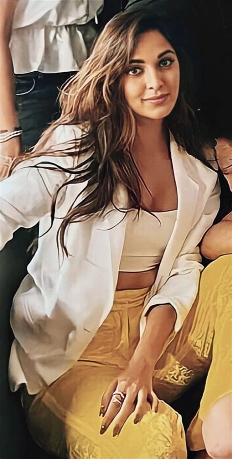 Pin By Jignesh Patel On Kiara Advani Beautiful Bollywood Actress