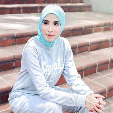 Ella Malaysian Singer Lisa Alsop