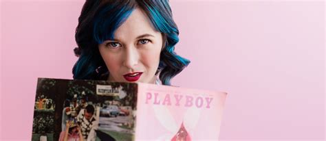 Magpie Kink Education Fun Flirty And A Babe Nerdy