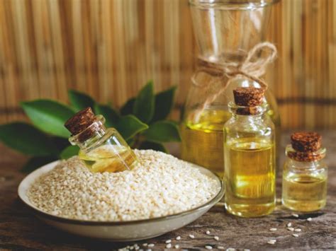فوائد زيت السمسم للشعر المصبوغ