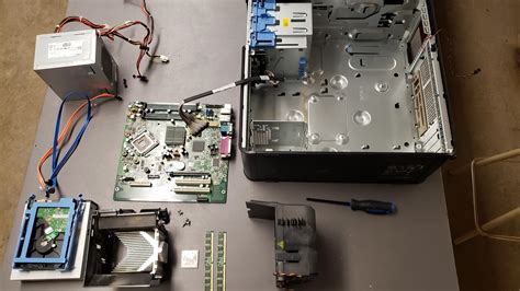 My Computer Class Was Tearing Down And Rebuilding Old Computers Today