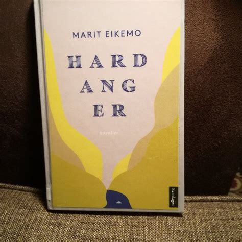 Henningbokhylle Hardanger Marit Eikemo