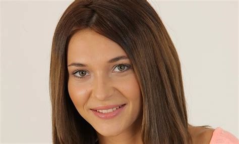 Alexis Brill Biography Wiki Age Height Career Photos And More
