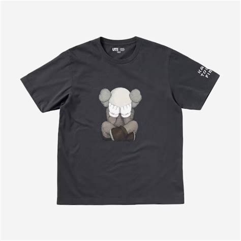 유니클로 X 카우스 도쿄 퍼스트 티셔츠 다크 그레이 Jp Uniqlo Kream