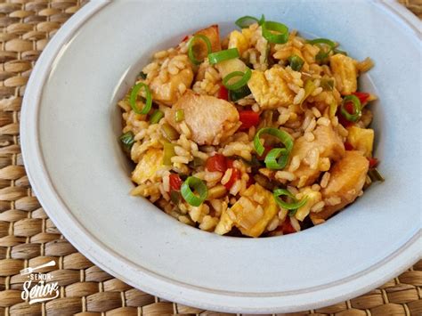 Arroz Chaufa Peruano Peruvian Traditional Food Rice With Meat And