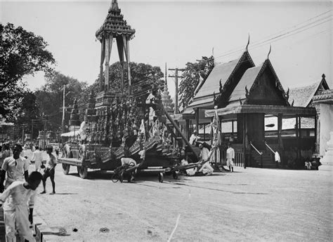 Thai Classic พระมหาพิชัยราชรถ และราชรถน้อย Facebook