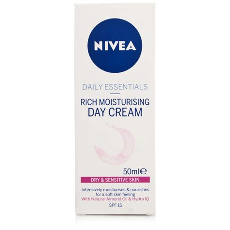 Nivea Moisturizing Creme Review At Elisa Champagne Blog