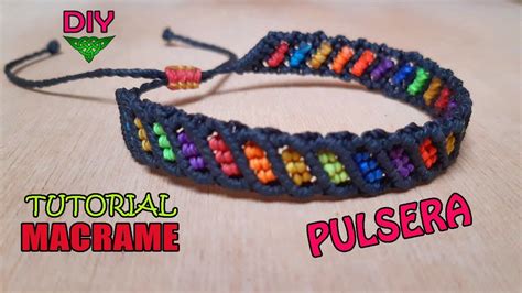 Easy And Simple Macrame Bracelet Tutorial