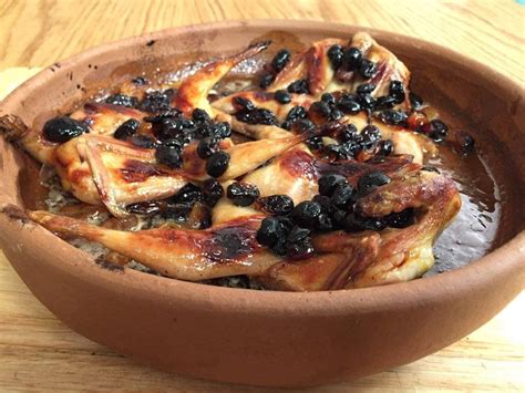 გურმანია მწყერი კეცზე ქიშმიშის სოუსით რეცეპტი Youtube