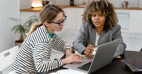 Perbedaan Data Analyst Data Scientist Dan Data Engineer