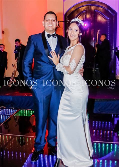 Erika Margarita Navarro Y Reynaldo Narváez Núñez Celebran Su Boda
