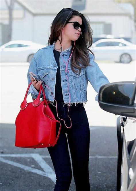 Selena Gomez Pictures Hotness Rating Unrated