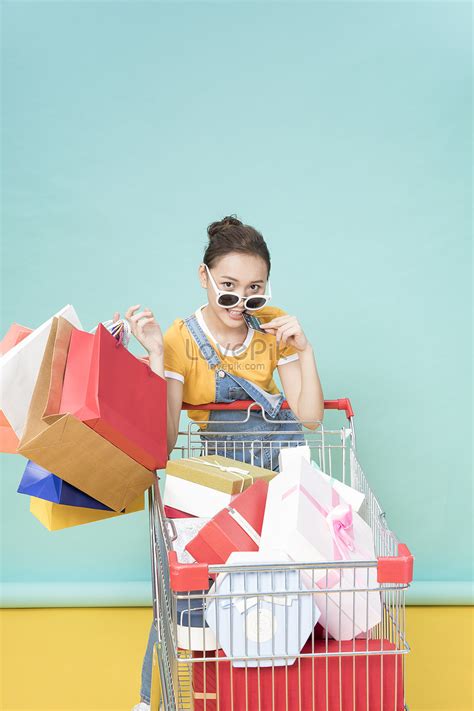 여성 쇼핑 신용 카드 사진 무료 다운로드 Lovepik