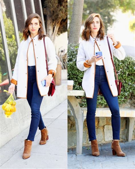 Alison Brie Rsexiestleague