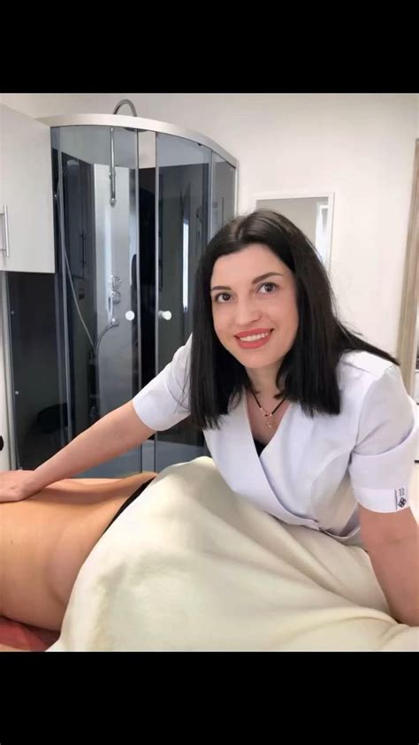 структурно-пластическое моделирование лица и тела | Lab coat, Fashion