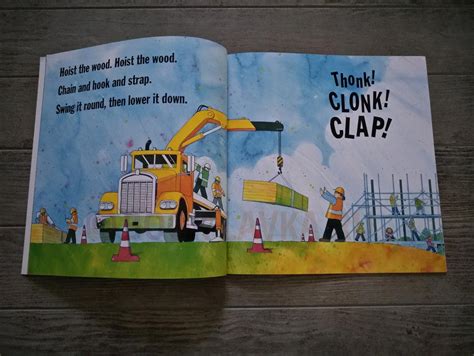 Construction Crew Construction купить в интернет магазине Booklavka Буклавка