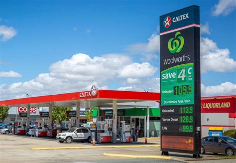 202 Warnbro Sound Avenue Warnbro Wa 6169 Sold Shop And Retail Property Commercial Real Estate