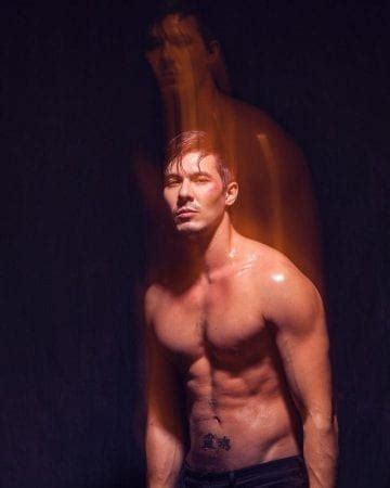 Lewis Tan Begs Twitter To Stop Sending Him Nudes Nextshark Com