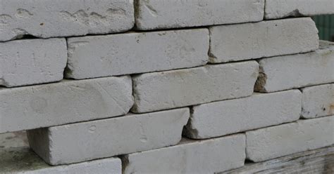 Lot De 990 Briques Blanche Vestiges De France Vente De Matériaux Anciens