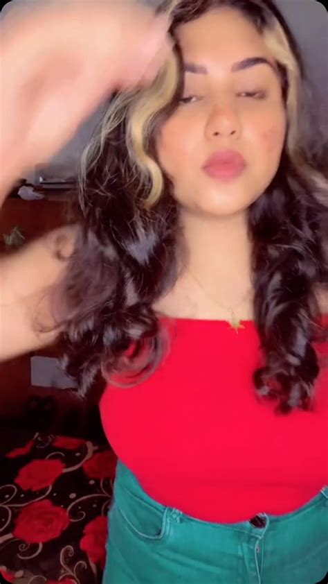 Nipuni Madushani Nipuni Madushani • Instagram Photos And Videos