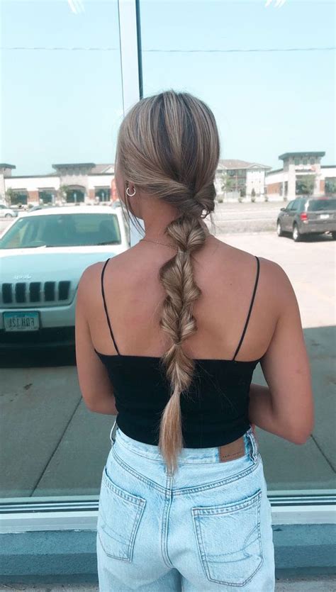 45 Cute Hairstyles For Summer And Beach Days Messy Low Bun
