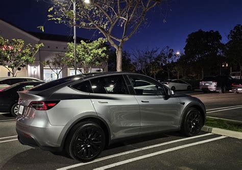 Tesla Quicksilver Colour