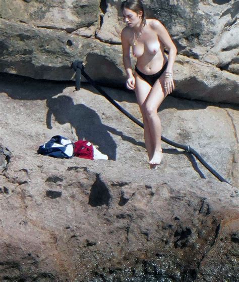 Maya Hawke Nude Pics Scenes And LEAKED Porn Scandal Planet