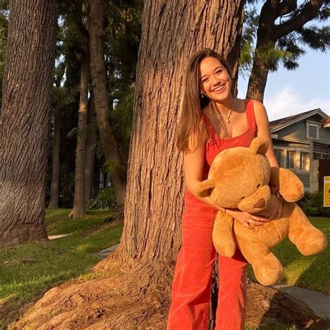Picture Of Sofia Gomez