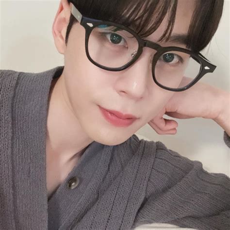 Lee Dong Won Picture 이동원 Hancinema