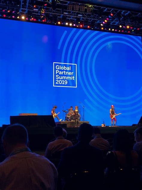 Yellowbrick Data On Linkedin Data19 Ilovedata Datawarehouse Analytics