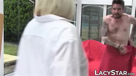 Artistic Gilf Lacey Starr Rides Hard For Creampie