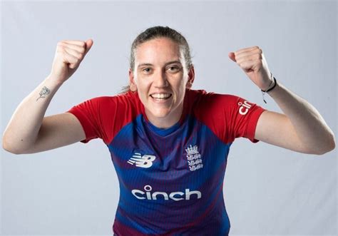 The New Life Of Emily Arlott The Cricketer