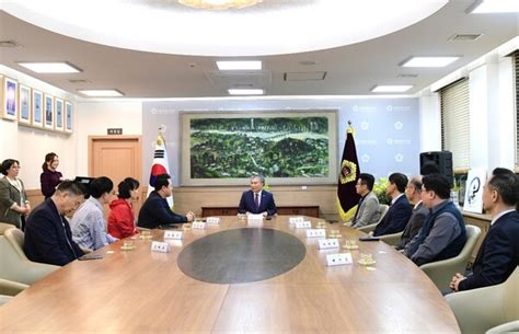 김현기 서울시의회 의장 우수 의정모니터 21명 표창