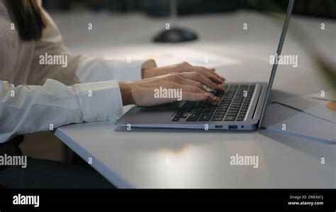 Unrecognizable Woman Office Worker Business Female Girl User Businesswoman Cropped View Hands