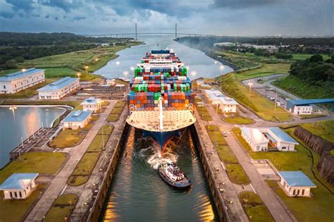 El Embrion El Canal De Panama En Crisis