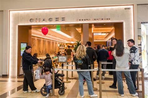 Mall Dining The Refined Guide Of Where To Eat At Brea Mall Orange