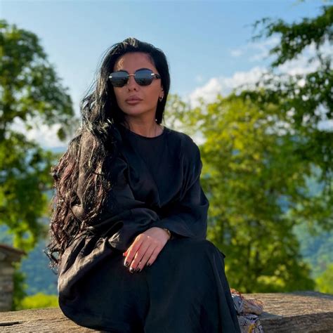 ანნა სახურია