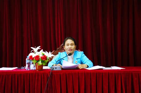 ກອງປະຊຸມສະຫຼຸບຖອດຖອນບົດຮຽນ ການປະຕິບັດແຜນການກໍ່ສ້າງໜ່ວຍພັກປອດໃສ ເຂັ້ມແຂງ ໝັກແໜ້ນ